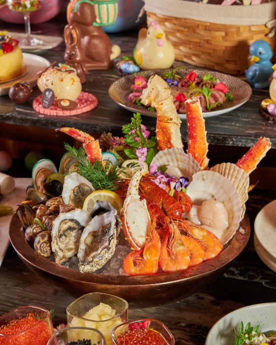 Buffet Restaurant in Bangkok, Thailand | Rain Tree Café