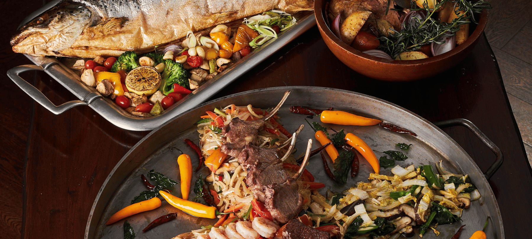 Buffet Restaurant in Bangkok, Thailand | Rain Tree Café